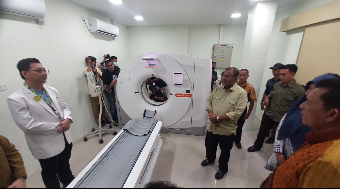 Bupati Karimun Resmikan Penggunaan Alat CT-Scan dan Mamografi di RSUD ...